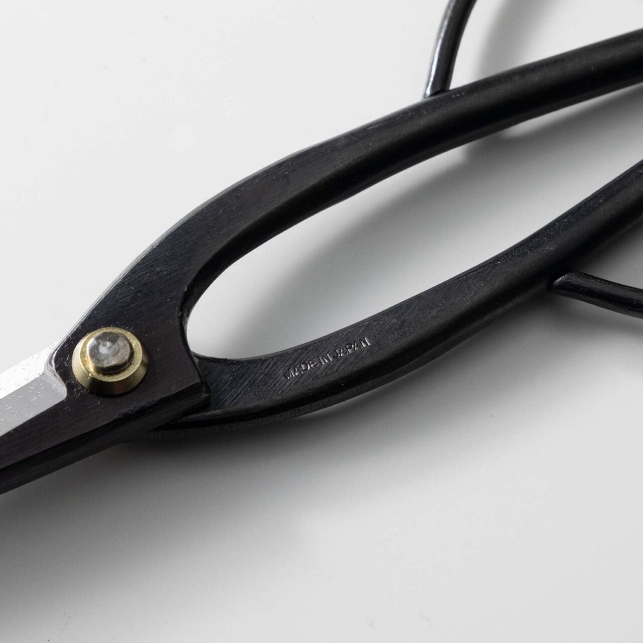 Wazakura Ashinaga Japanese Bonsai Scissors Review - Japanese Garden Craft