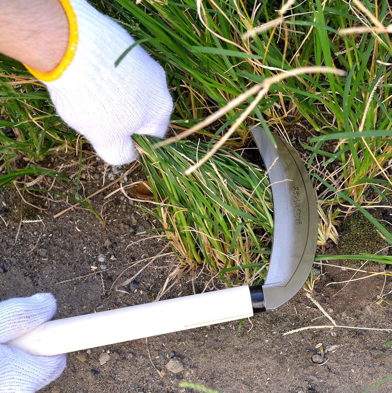 Japanese Style Kama Weeding Sickle Review - Japanese Garden Craft
